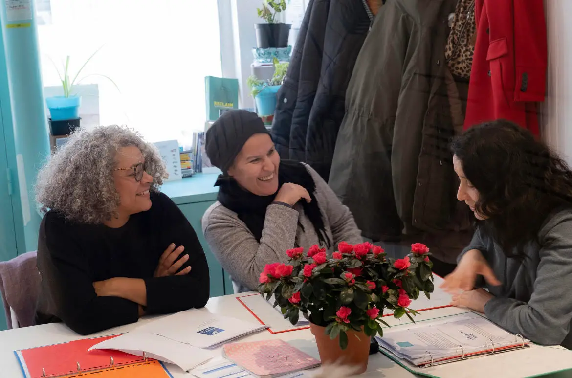 Accompagnement et réinsertion des femmes sans-abri à Paris - Fondation ...